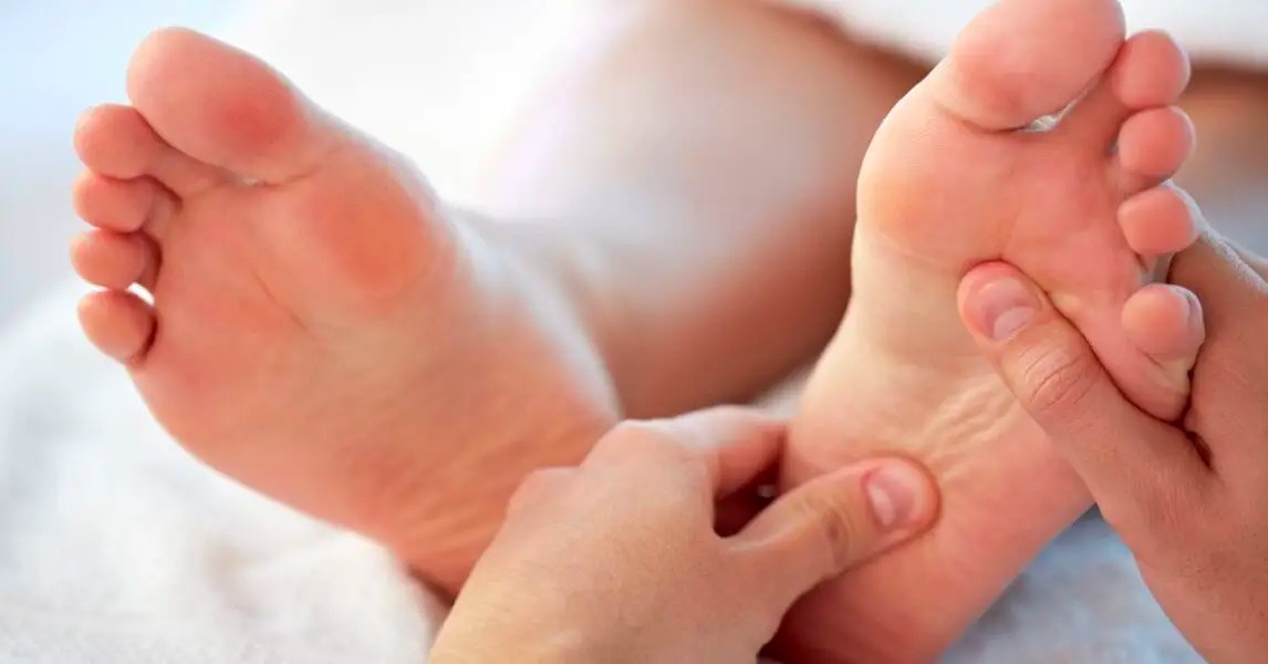 ¿Por que masajearte los pies antes de ir a dormir? | Todo para ti